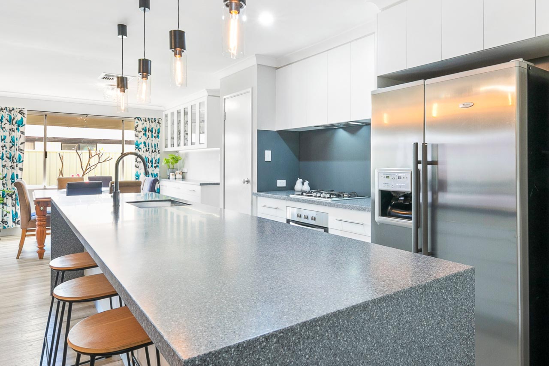 Corian & Staron Benchtops – Kingston Kitchens